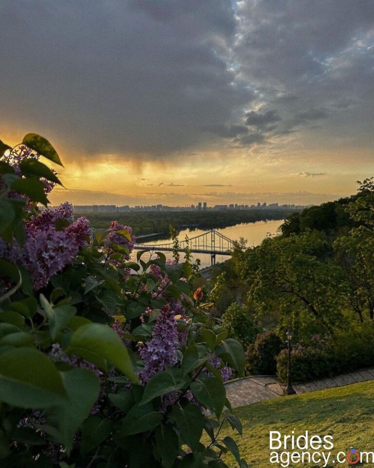 Mail Order Brides Pricing: How Much Do Mail Order Brides Cost